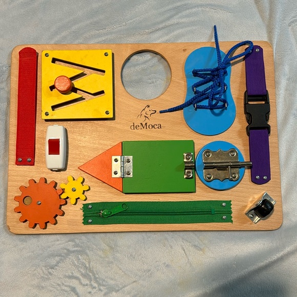 deMoca | Toys | Montessori Busy Board Wooden Play Therapy Sensory ...